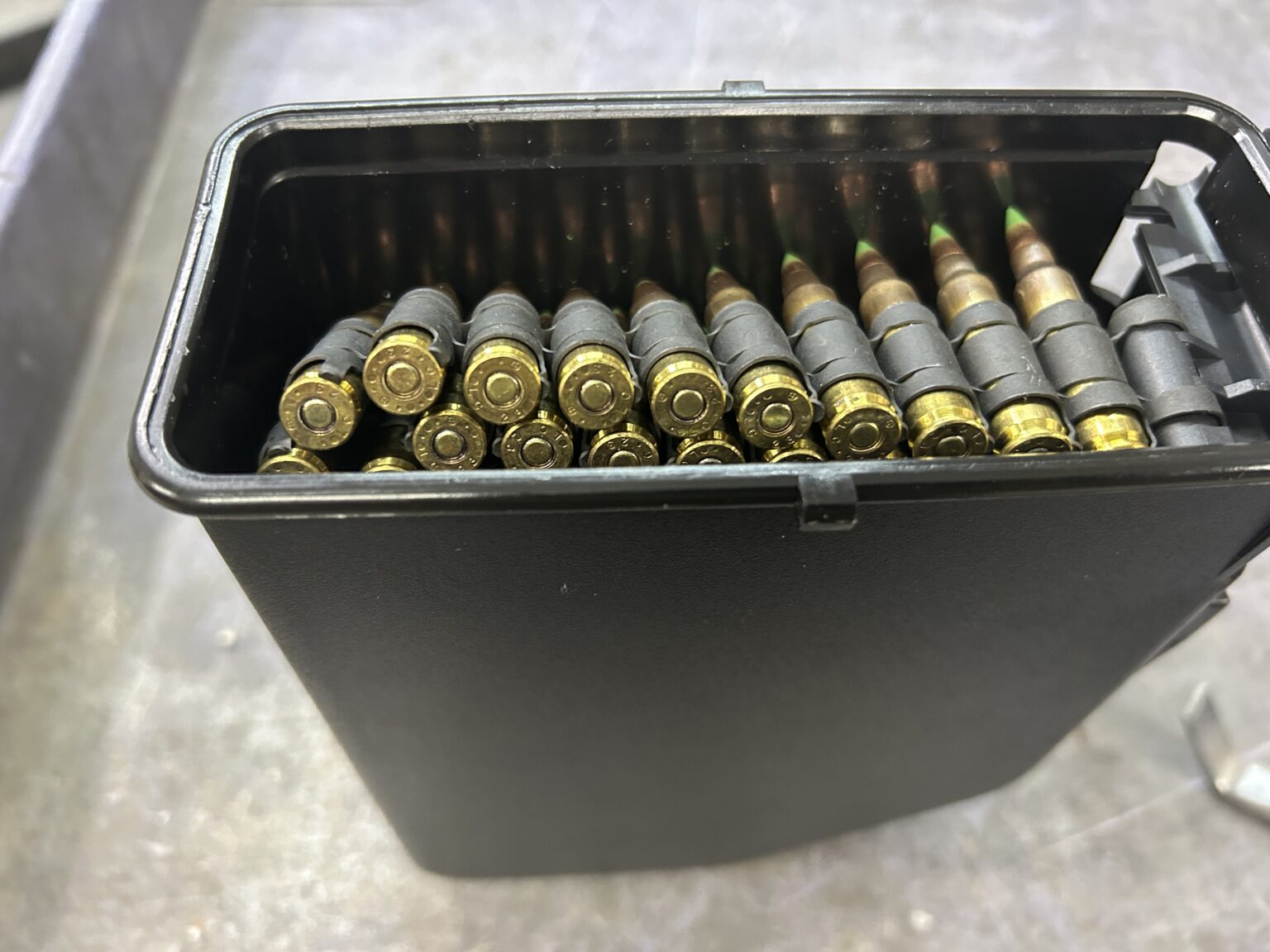 Linked M855 5.56 SAW Ammo 200 Rounds in M249 Saw Boxes - CDVS
